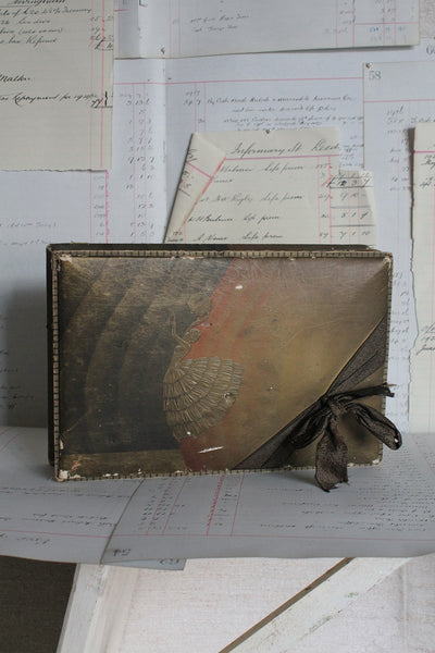 Old Twenties/Thirties Ballerina Chocolate Box – The Linen Garden